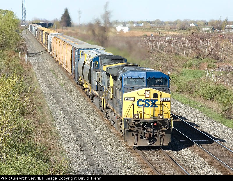Eastbound CSX Q386